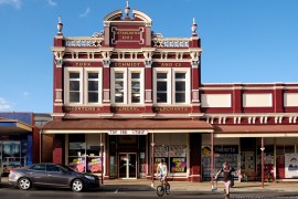 Sheffield: Town of Murals | Peter Lam Photography